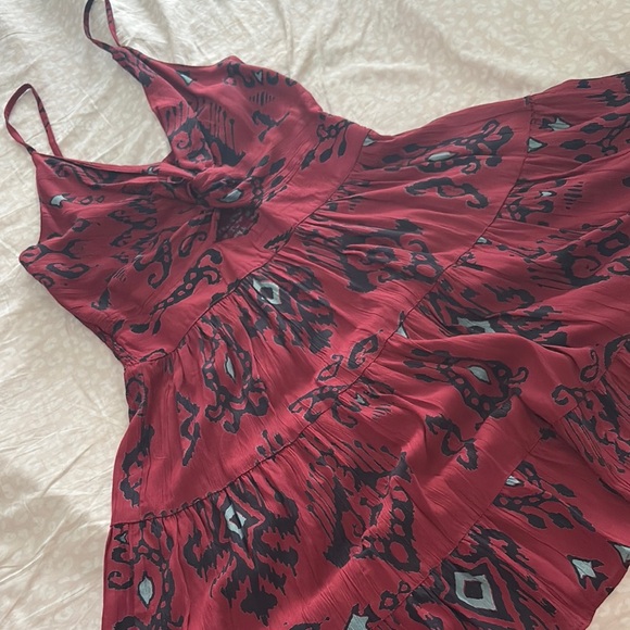 Angie | Dresses | Angie Red And Black Textured Dress | Poshmark